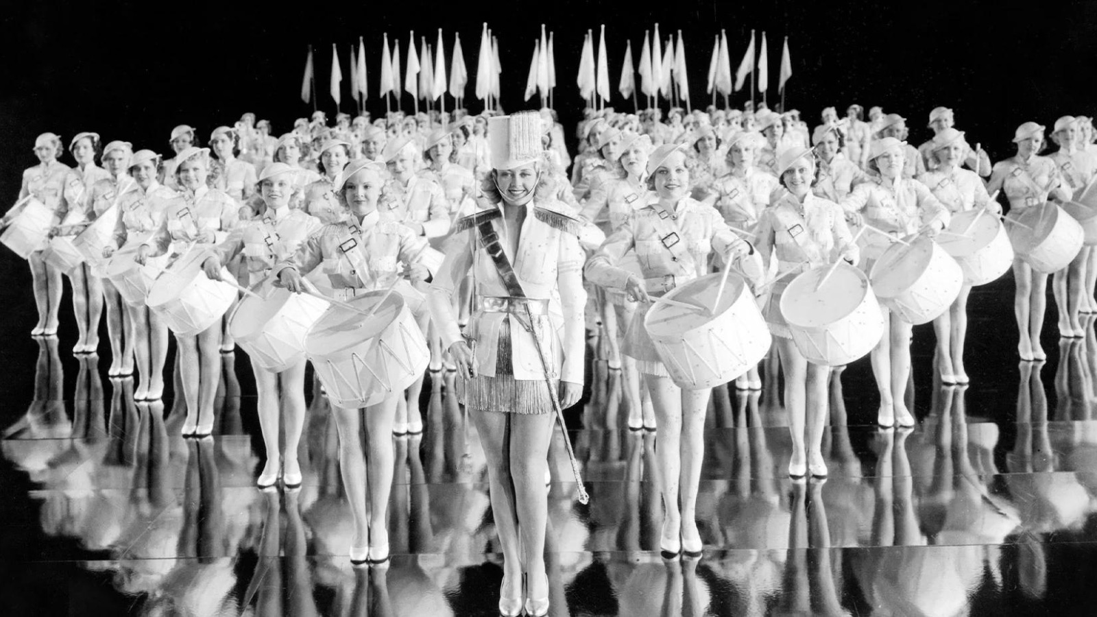 Busby Berkeley – Bronze Screen Dream